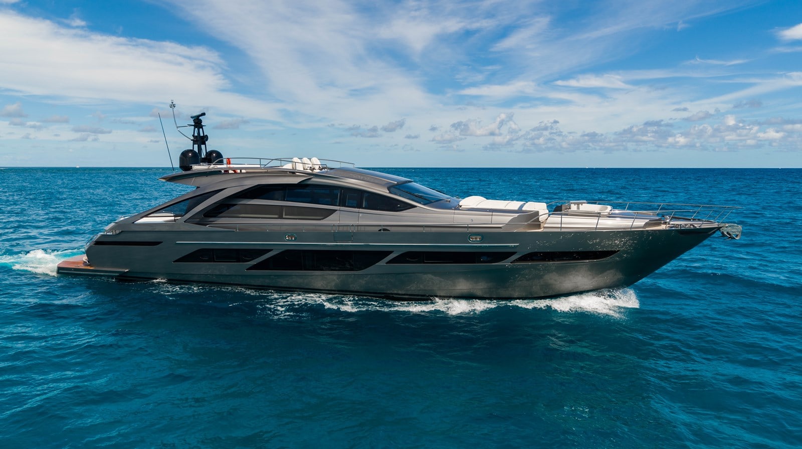 Pershing 9X for Sale | Used Pershing 9X Price | FGI