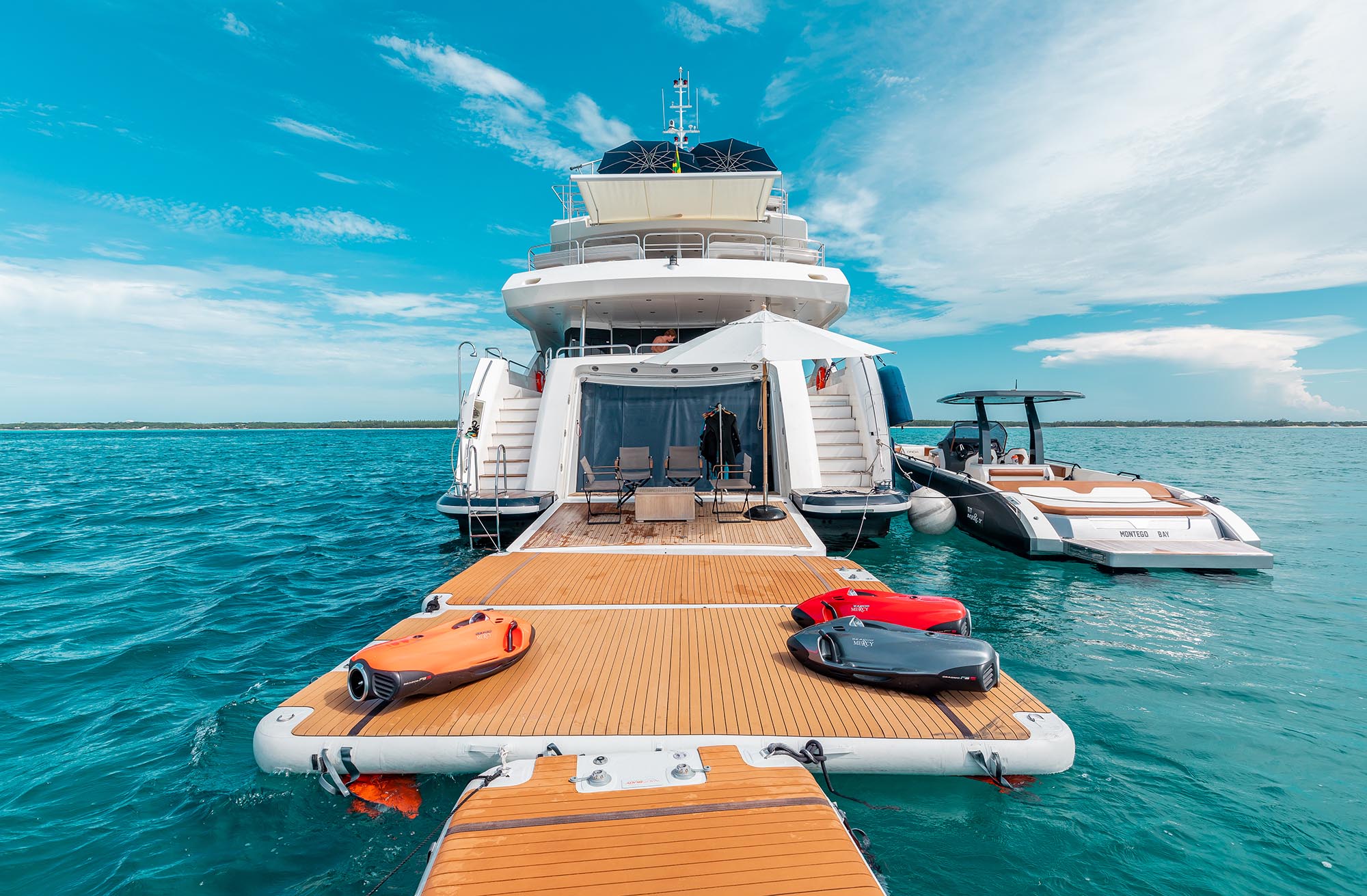 Mercy Yacht for Charter | 121 Sunseeker 2009 | FGI