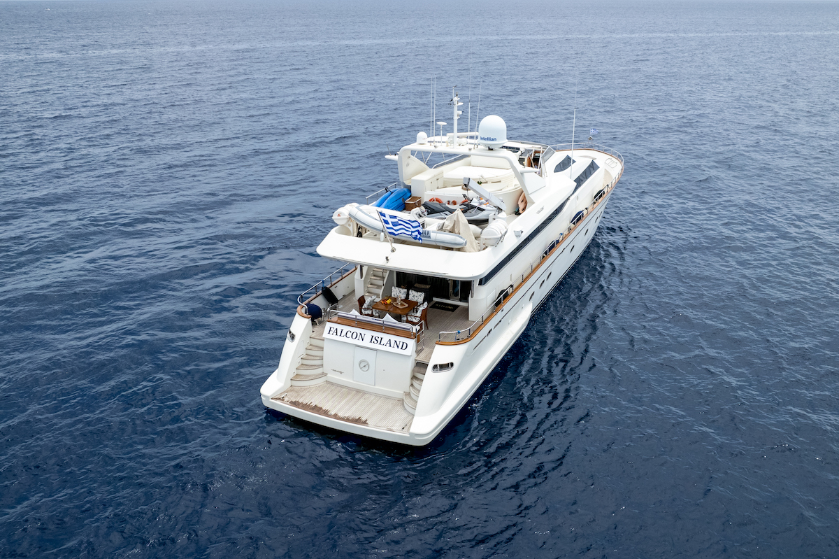 Falcon Island Yacht for Charter | 100.90 Falcon 2005 | FGI