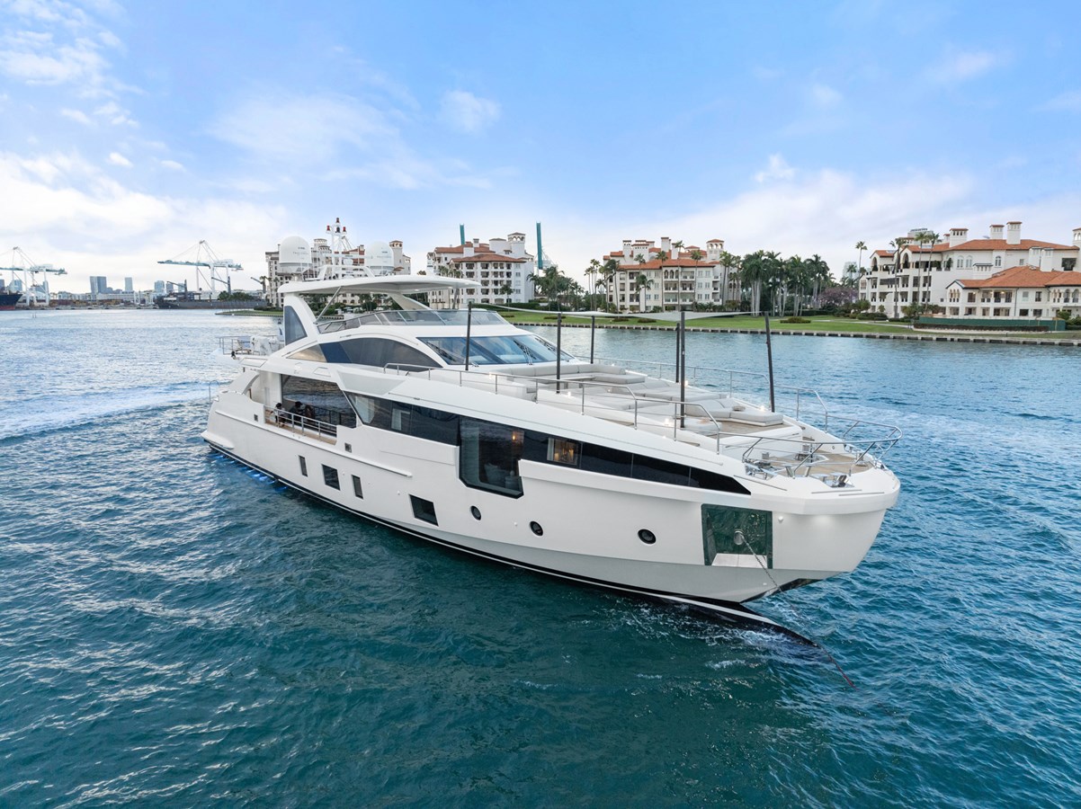Azimut Grande 32 Metri for Sale | Azimut Grande 35 Metri Prices