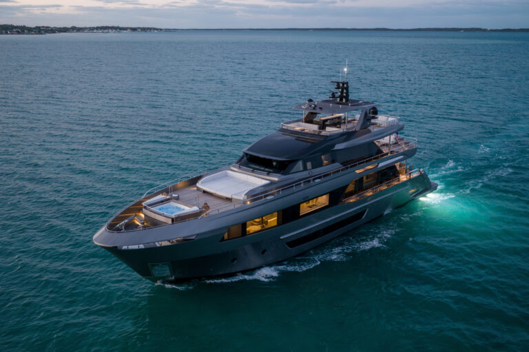 Ocean Alexander 35P for Sale | Ocean Alexander 35P Price | FGI